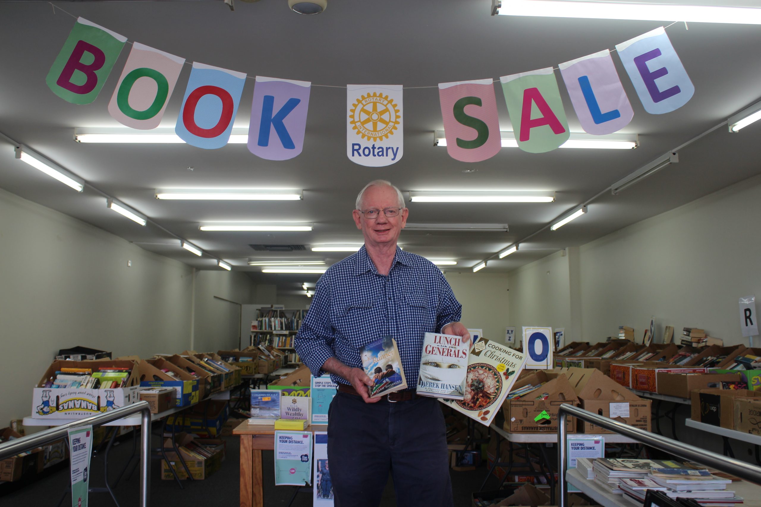 Free books - everything must go - The Courier