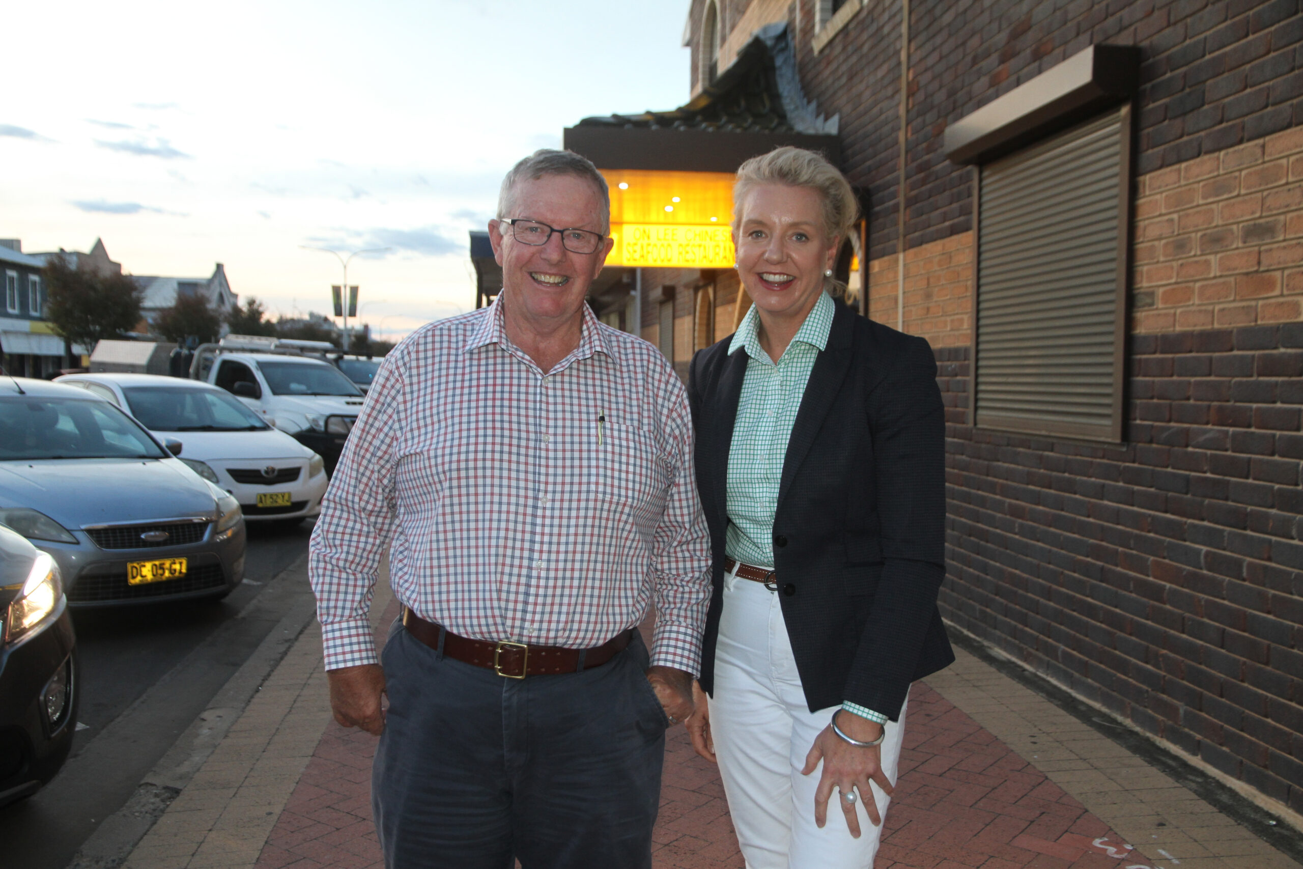 Keep Inland Rail momentum going, says Senator and MP - The Courier