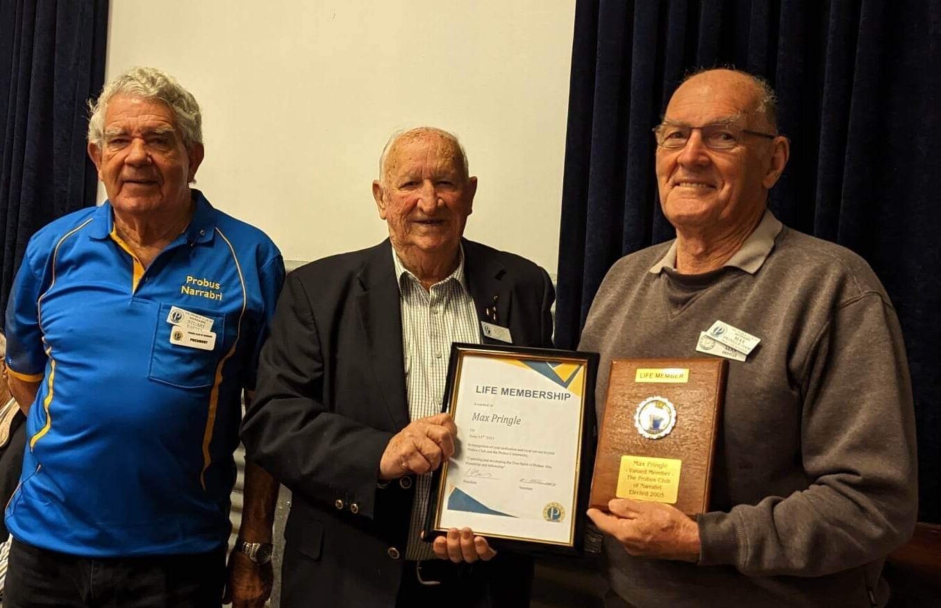 Probus life membership awarded to Max Pringle - The Courier