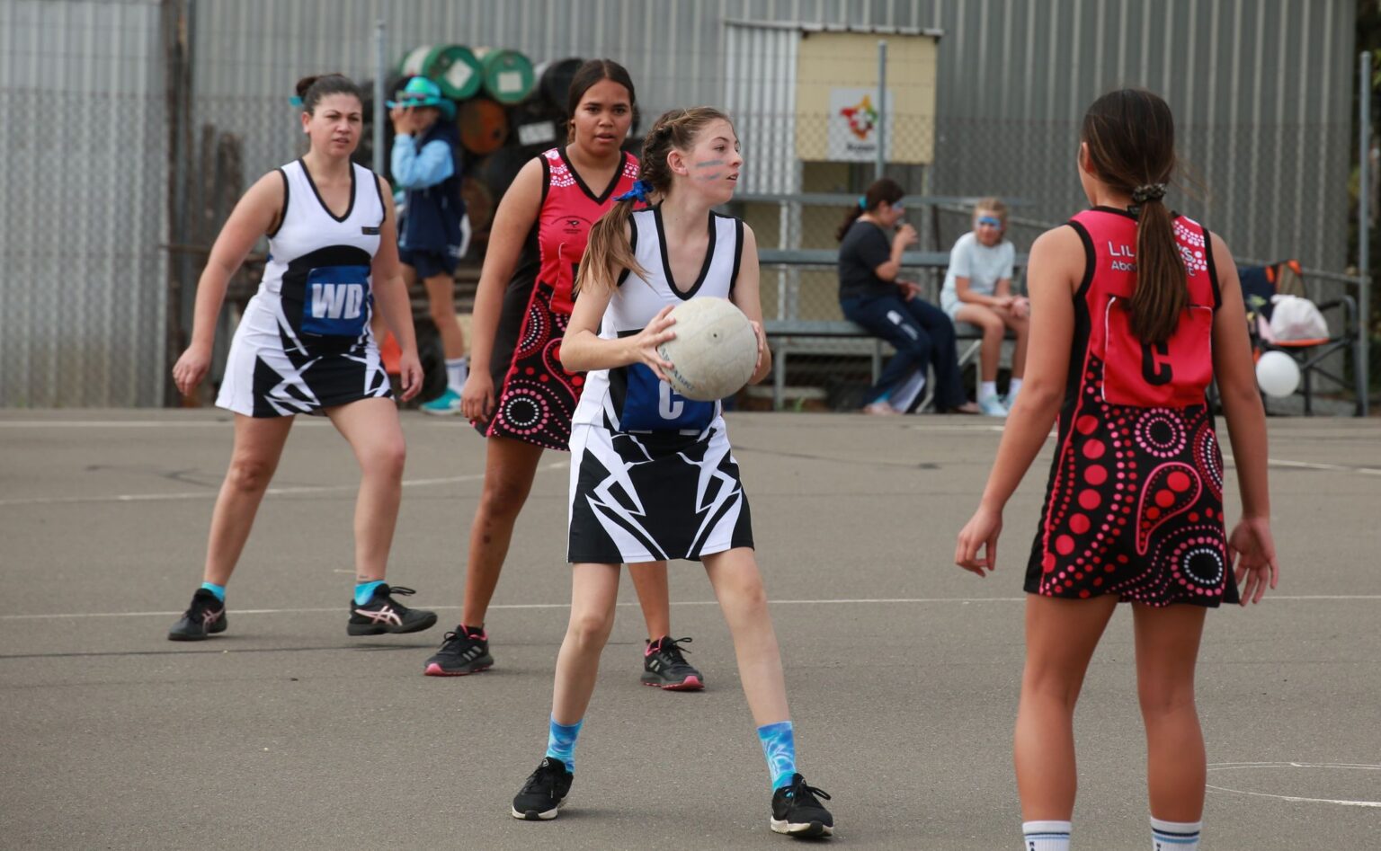 Narrabri Netball Association hosts Ronald McDonald House fundraiser ...
